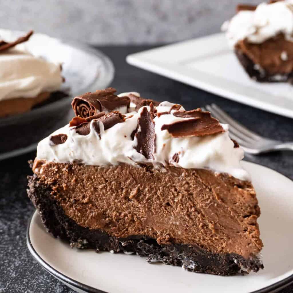 The BEST French Silk Chocolate Pie (Recipe + Video) | Easy to Make