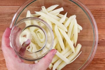 The BEST Homemade Fries- Baked or Fried, Crispy and Tasty!